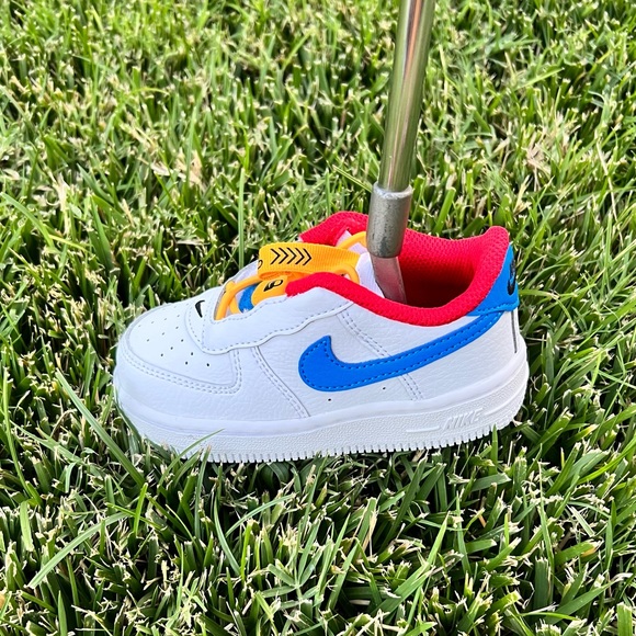 Nike | Accessories | Nike Air Force One Low White Red Blue Toggle Golf ...